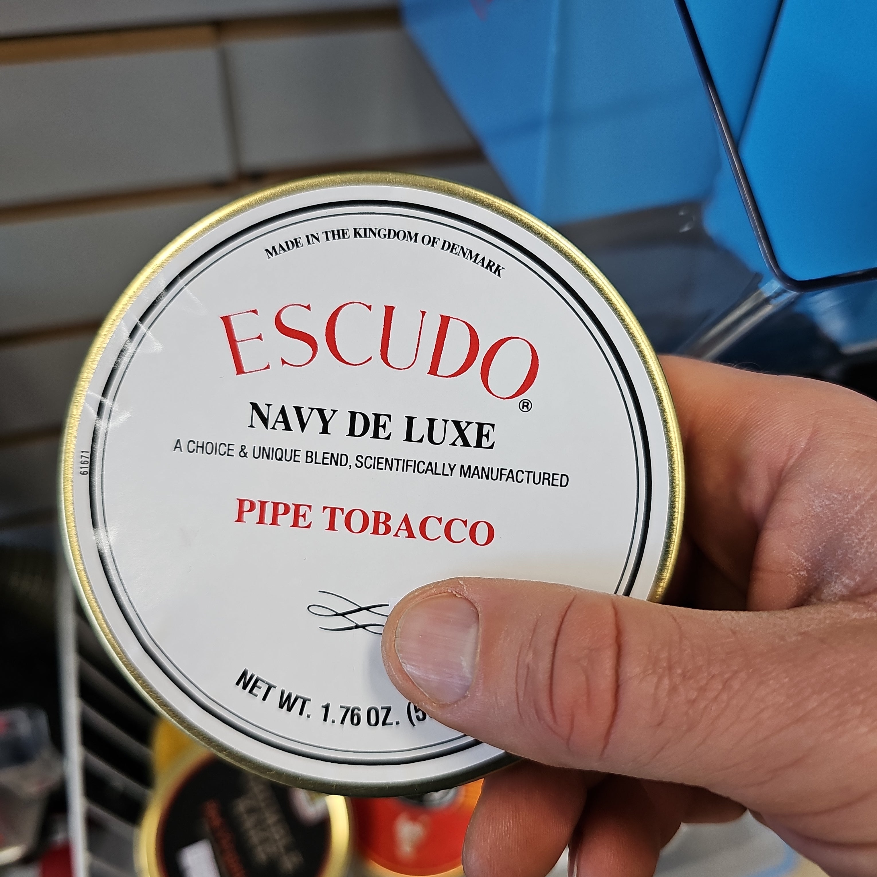 Pipe Tobacco - Escudo Navy De Luxe 1.75oz – Route 30 Cigars