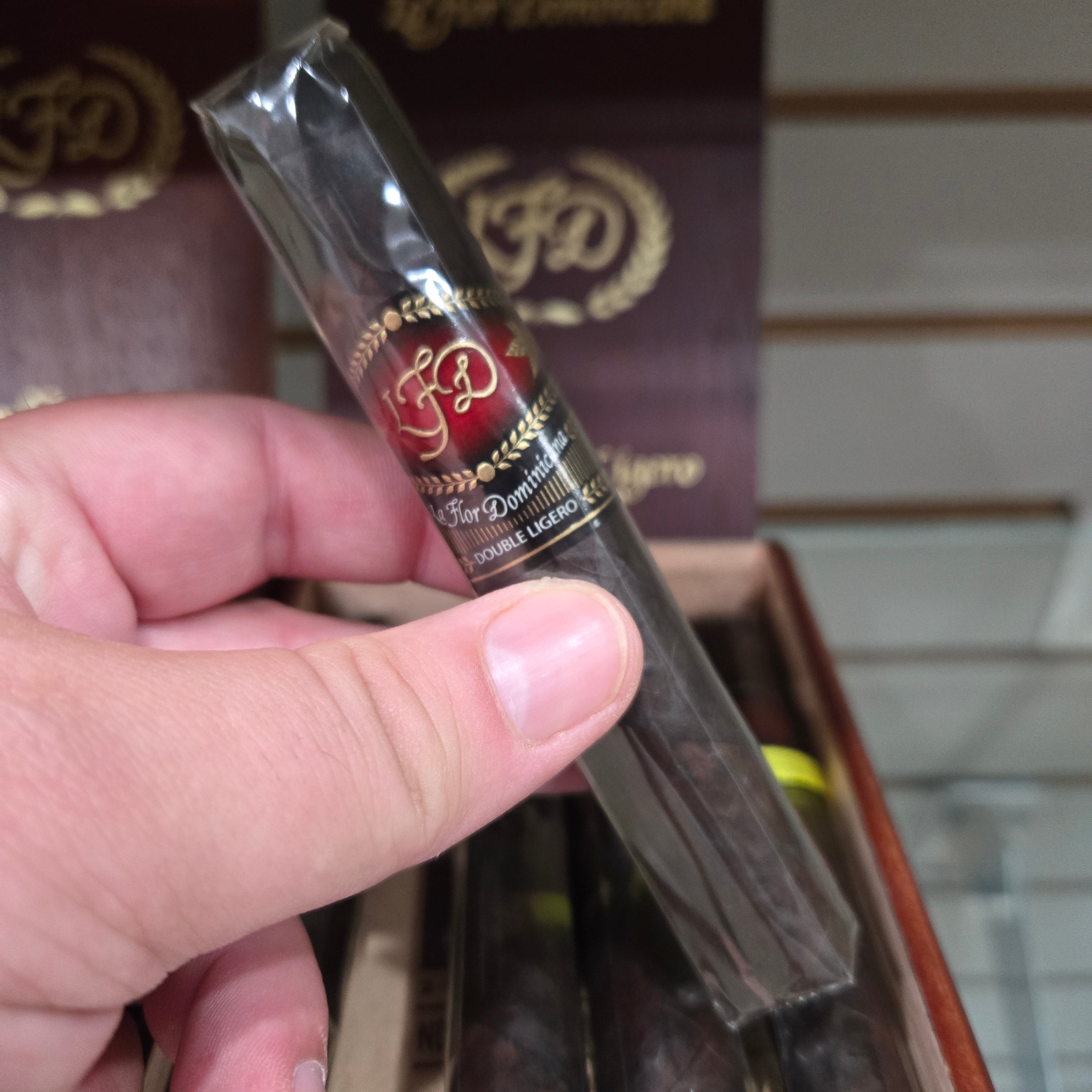 La Flor Dominicana - LFD Double Ligero 600 Maduro – Route 30 Cigars