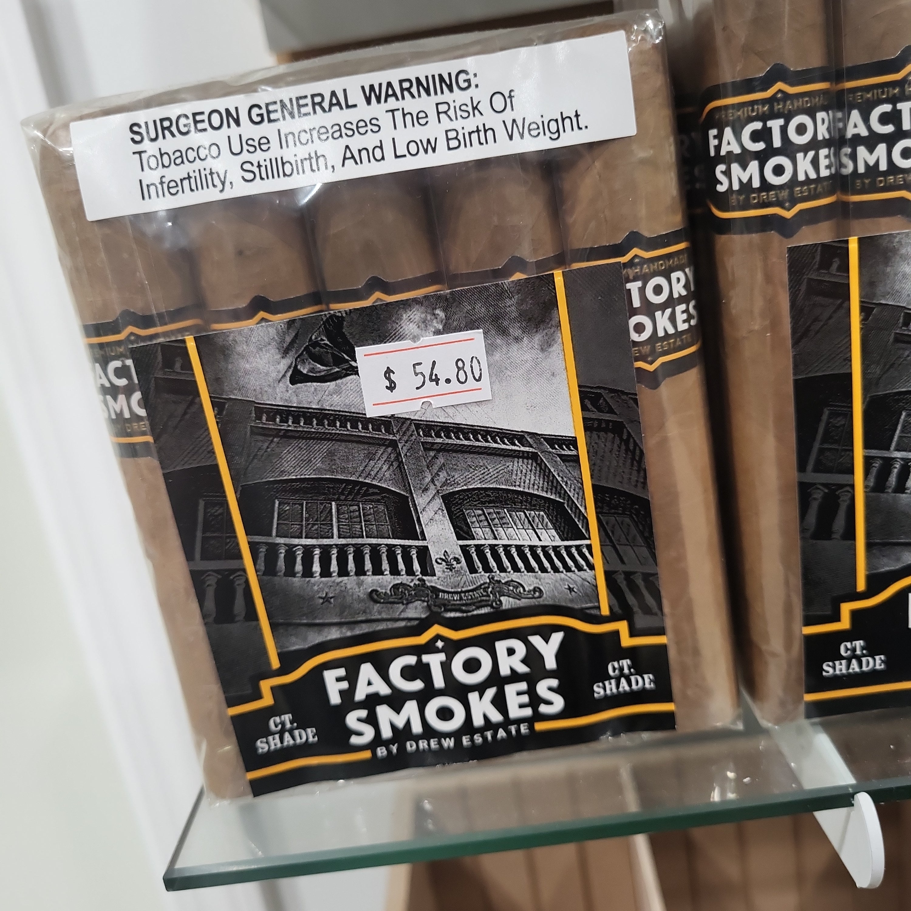 DE Factory Smokes Bundle - Ct. Shade Robusto – Route 30 Cigars