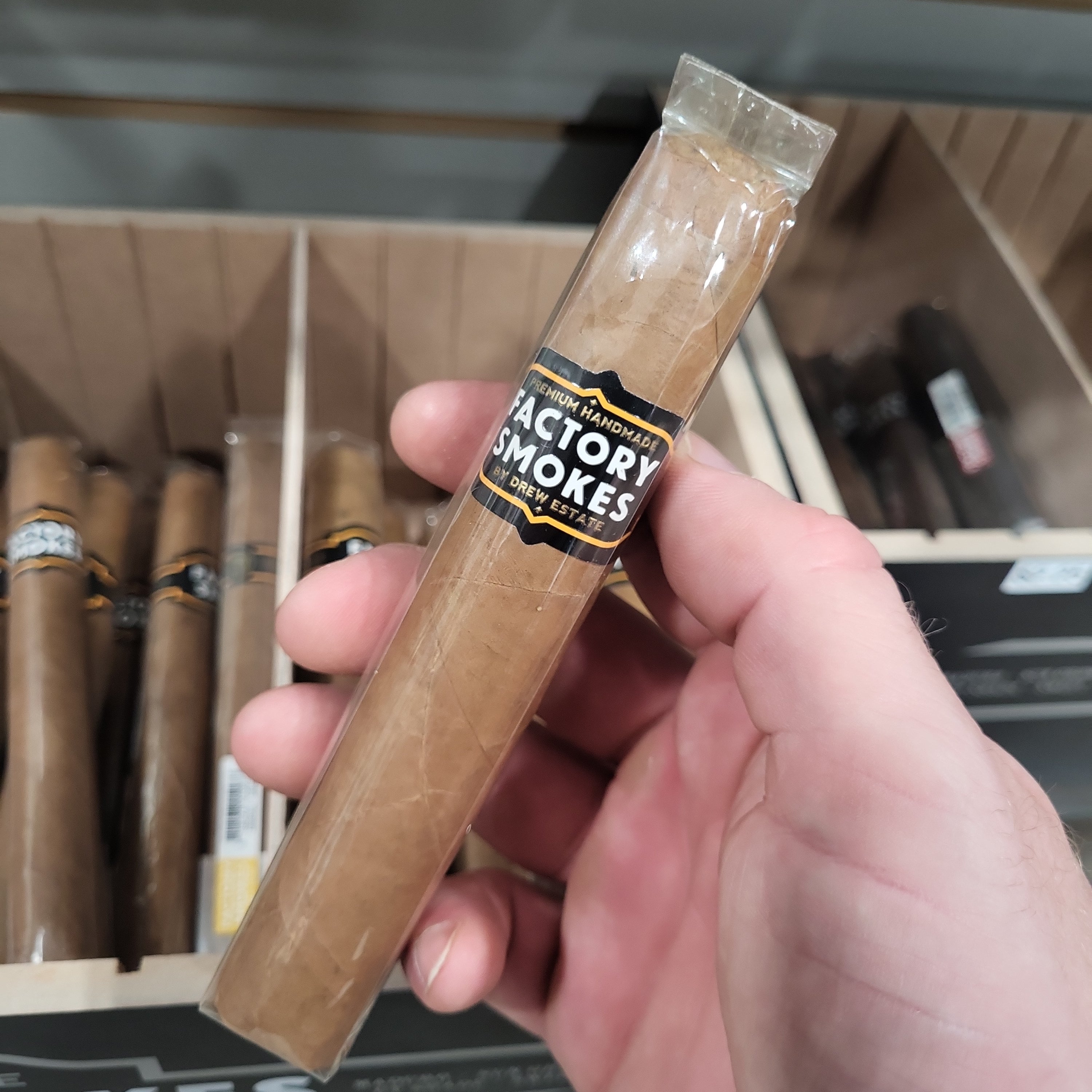 DE Factory Smokes Single - CT Shade Gordito – Route 30 Cigars