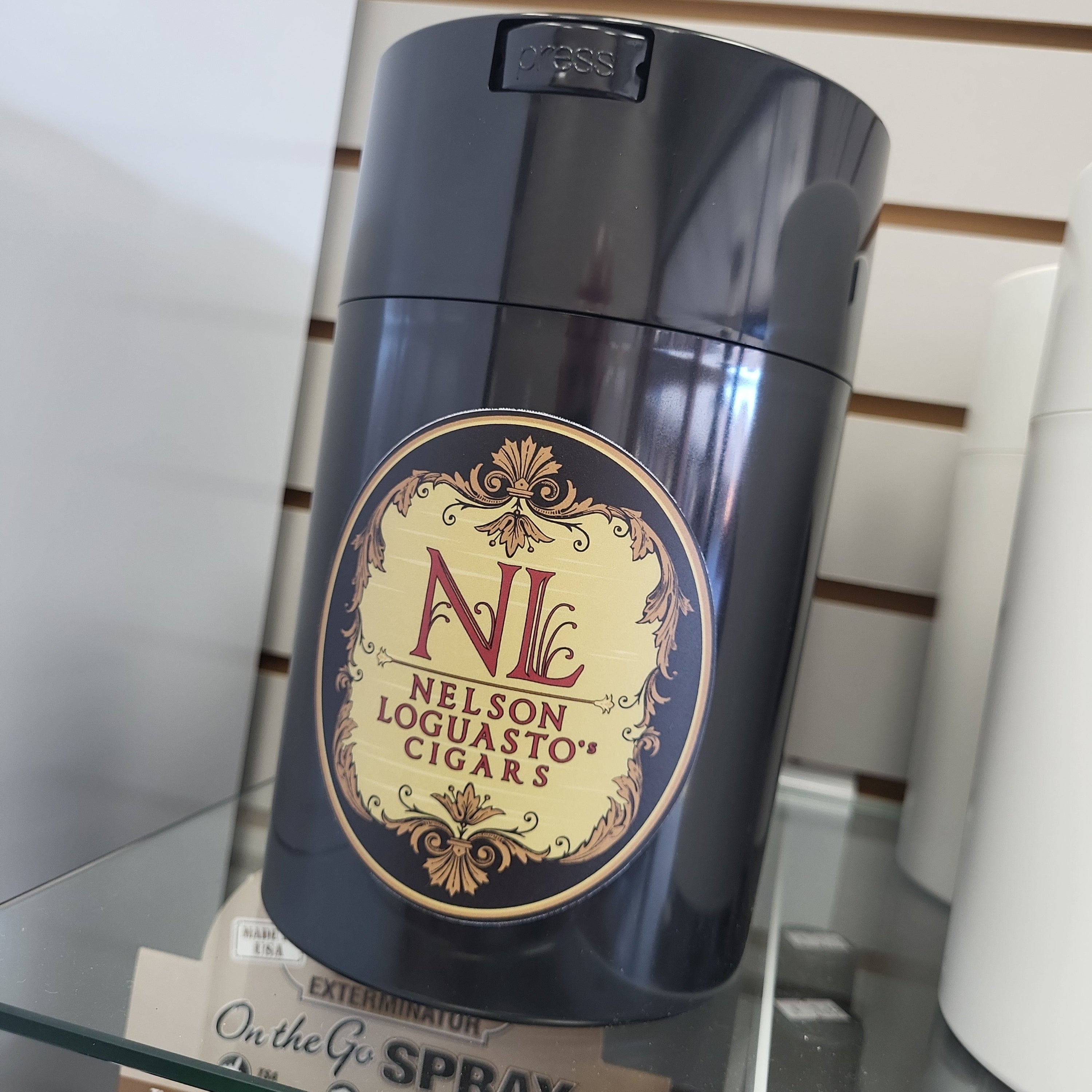 Cigar Jar Humidor - Black – Route 30 Cigars